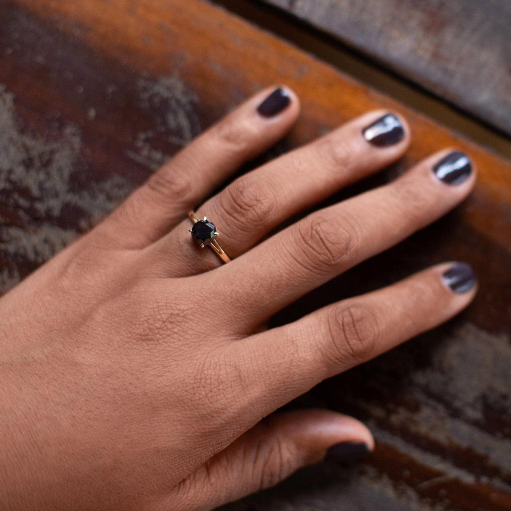 Midnight – Loop Jewelry